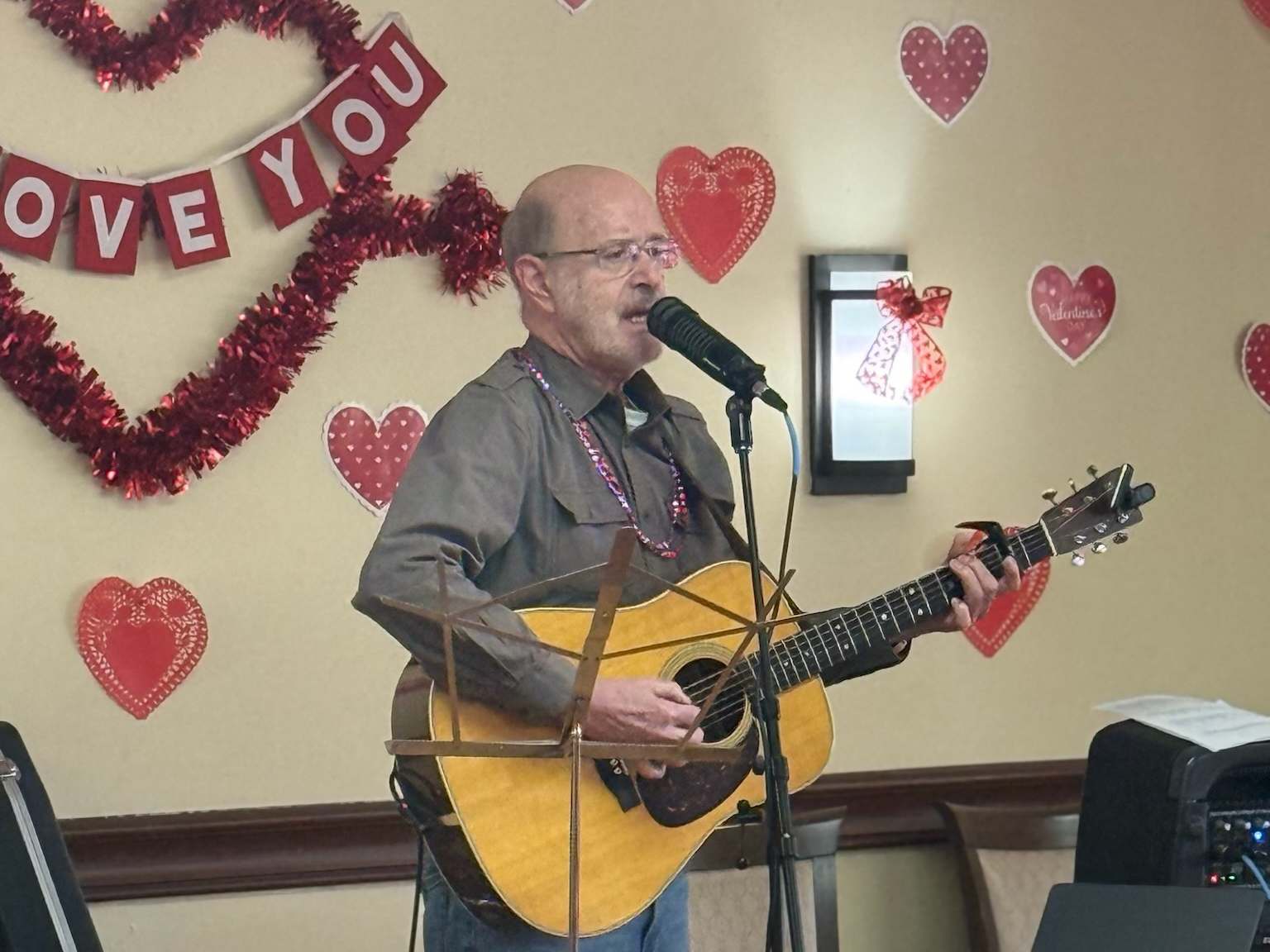 Music & Memory for Seniors | Brentwood Healthcare Center